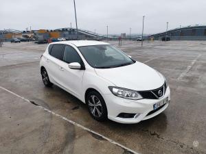 White Nissan Pulsar 2016 in Vilnius, with an engine capacity of 1.20 L and mileage of 140 thousand km for 5700 €, photo 2 on AUTOMOTO.COM.LV