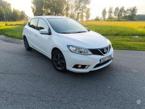 White Nissan Pulsar 2016 in Siauliai, with an engine capacity of 1.20 L and mileage of 97 thousand km for 5100 €, photo 3 on AUTOMOTO.COM.LV