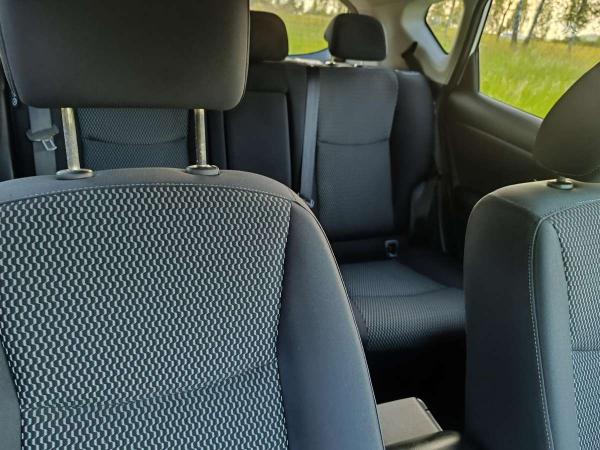 White Nissan Pulsar 2016 in Siauliai, with an engine capacity of 1.20 L and mileage of 97 thousand km for 5100 €, photo 6 on AUTOMOTO.COM.LV