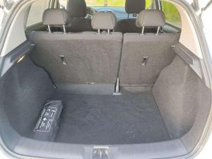 White Nissan Pulsar 2016 in Siauliai, with an engine capacity of 1.20 L and mileage of 97 thousand km for 5100 €, photo 12 on AUTOMOTO.COM.LV