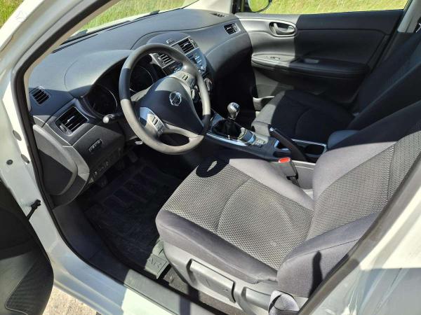 White Nissan Pulsar 2016 in Kaunas, with an engine capacity of 1.46 L and mileage of 299 thousand km for 4200 €, photo 9 on AUTOMOTO.COM.LV