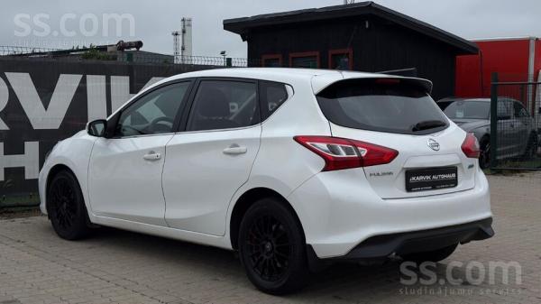 White Nissan Pulsar 2016 in Liepaja, with an engine capacity of 1.50 L and mileage of 182 thousand km for 4750 €, photo 6 on AUTOMOTO.COM.LV