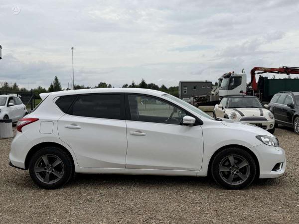 White Nissan Pulsar 2016 in Siauliai, with an engine capacity of 1.20 L and mileage of 97 thousand km for 5300 €, photo 4 on AUTOMOTO.COM.LV