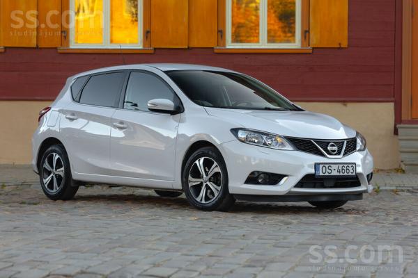 White Nissan Pulsar 2016 in Jelgava, with an engine capacity of 1.20 L and mileage of 137 thousand km for 5999 €, photo 3 on AUTOMOTO.COM.LV