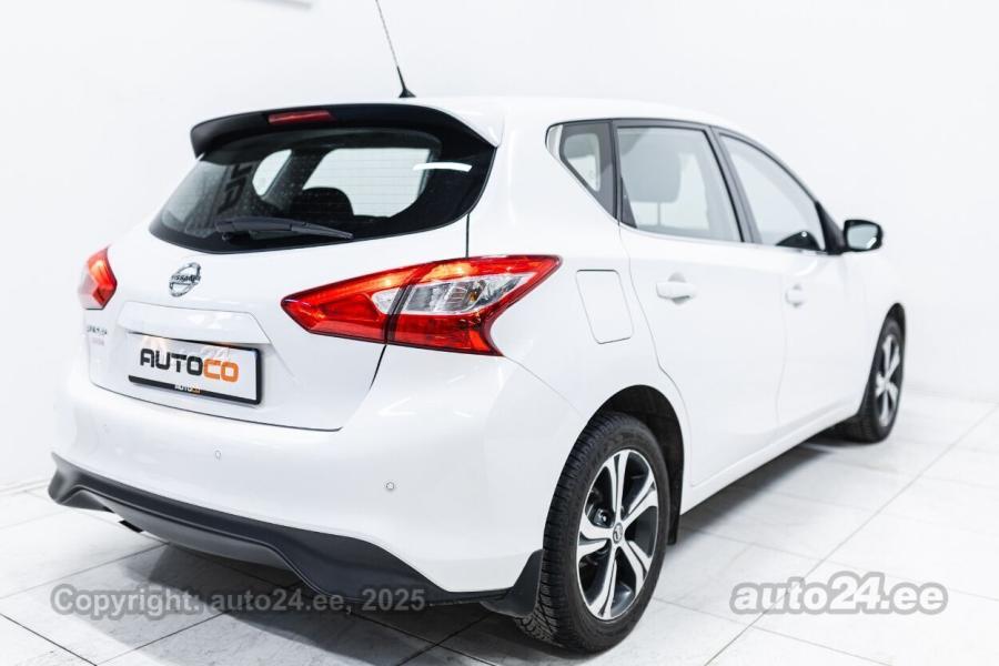 White Nissan Pulsar 2017 in Tallinn, with an engine capacity of 1.20 L and mileage of 144 thousand km for 6999 €, photo 7 on AUTOMOTO.COM.LV