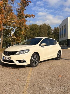 Balts Nissan Pulsar 2018 Rīga, ar dzinēja tilpumu 1.20 L un nobraukumu 125 tūkst. km par 7700 €, foto  vietnē AUTOMOTO.COM.LV