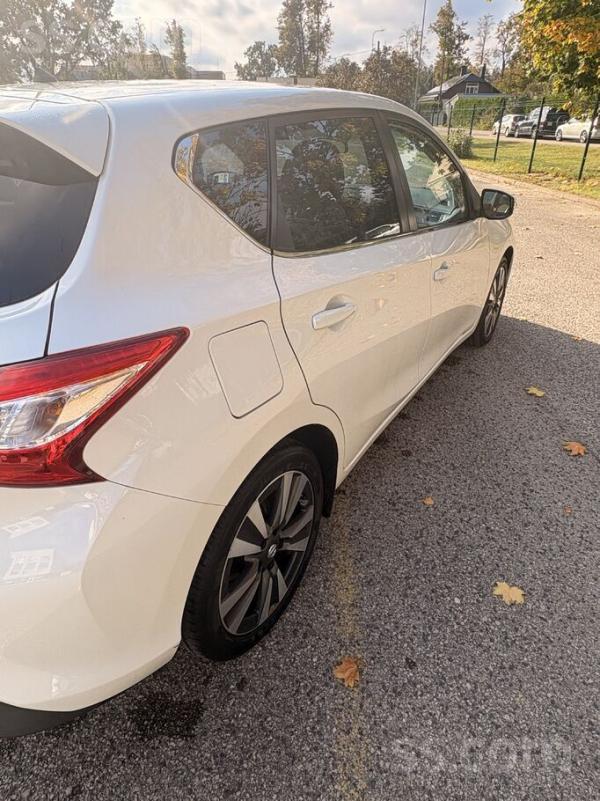 White Nissan Pulsar 2018 in Riga, with an engine capacity of 1.20 L and mileage of 125 thousand km for 7700 €, photo 5 on AUTOMOTO.COM.LV