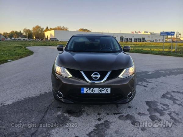 Ниссан Кашкай 2017 в Таллин на AUTOMOTO.COM.LV Бежевый Ниссан Кашкай 2017 в Таллин, объемом двигателя 1.20 л и пробегом 176 тыс. км за 6450 €, фото 3 на AUTOMOTO.COM.LV