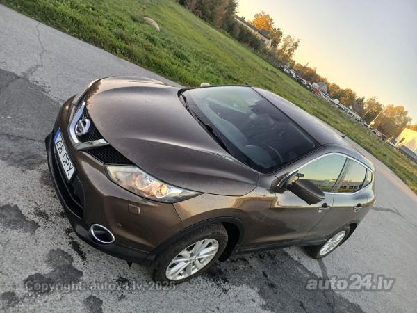 Ниссан Кашкай 2017 в Таллин на AUTOMOTO.COM.LV Бежевый Ниссан Кашкай 2017 в Таллин, объемом двигателя 1.20 л и пробегом 176 тыс. км за 6450 €, фото 5 на AUTOMOTO.COM.LV