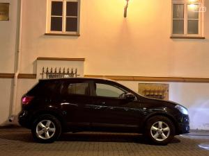 Melns Nissan Qashqai 2007 Telšiai, ar dzinēja tilpumu 1.60 L un nobraukumu 229 tūkst. km par 3450 €, foto 10 vietnē AUTOMOTO.COM.LV