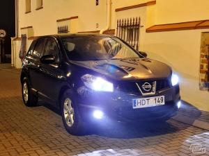 Melns Nissan Qashqai 2007 Telšiai, ar dzinēja tilpumu 1.60 L un nobraukumu 229 tūkst. km par 3450 €, foto 12 vietnē AUTOMOTO.COM.LV