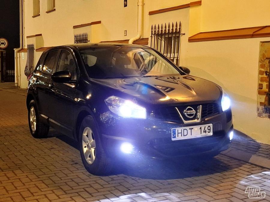 Melns Nissan Qashqai 2007 Telšiai, ar dzinēja tilpumu 1.60 L un nobraukumu 229 tūkst. km par 3450 €, foto 12 vietnē AUTOMOTO.COM.LV