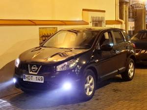 Black Nissan Qashqai 2007 in Telschi, with an engine capacity of 1.60 L and mileage of 229 thousand km for 3450 €, photo 13 on AUTOMOTO.COM.LV