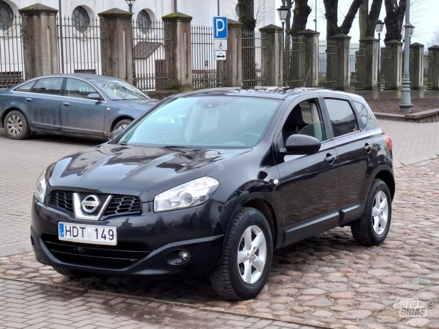Black Nissan Qashqai 2007 in Telschi, with an engine capacity of 1.60 L and mileage of 229 thousand km for 3450 €, photo 22 on AUTOMOTO.COM.LV