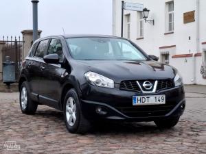 Black Nissan Qashqai 2007 in Telschi, with an engine capacity of 1.60 L and mileage of 229 thousand km for 3450 €, photo 24 on AUTOMOTO.COM.LV