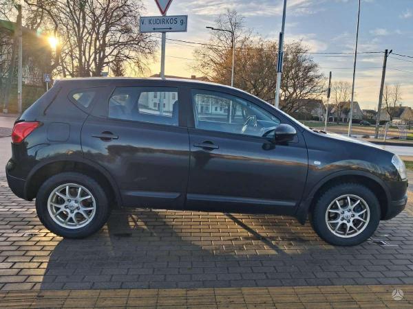 Melns Nissan Qashqai 2007 Raseiniai, ar dzinēja tilpumu 2.00 L un nobraukumu 246 tūkst. km par 2800 €, foto 10 vietnē AUTOMOTO.COM.LV