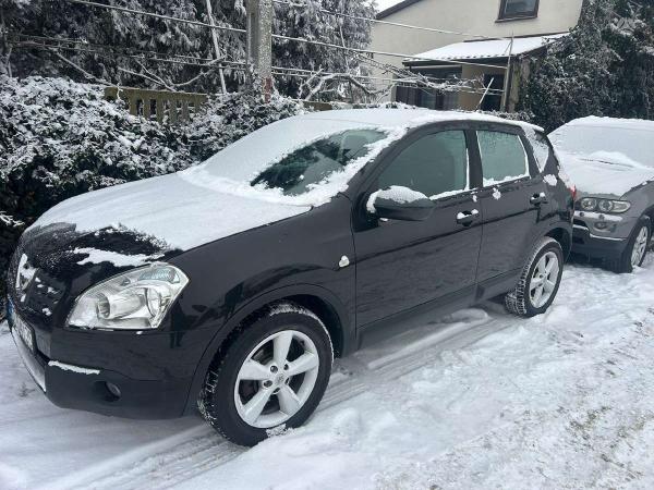 Melns Nissan Qashqai 2007 Viļņa, ar dzinēja tilpumu 1.46 L un nobraukumu 190 tūkst. km par 2550 €, foto 2 vietnē AUTOMOTO.COM.LV