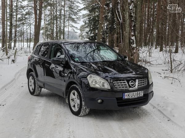 Melns Nissan Qashqai 2007 Klaipėda, ar dzinēja tilpumu 1.50 L un nobraukumu 265 tūkst. km par 3350 €, foto 3 vietnē AUTOMOTO.COM.LV