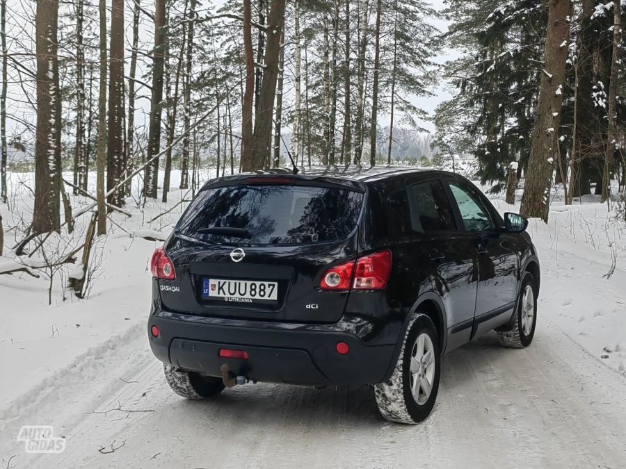 Melns Nissan Qashqai 2007 Klaipėda, ar dzinēja tilpumu 1.50 L un nobraukumu 265 tūkst. km par 3350 €, foto 8 vietnē AUTOMOTO.COM.LV