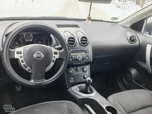 Melns Nissan Qashqai 2007 Klaipėda, ar dzinēja tilpumu 1.50 L un nobraukumu 265 tūkst. km par 3350 €, foto 10 vietnē AUTOMOTO.COM.LV