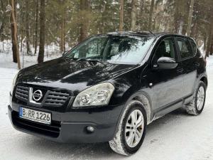 Melns Nissan Qashqai 2007 Mažeikiai, ar dzinēja tilpumu 1.46 L un nobraukumu 298 tūkst. km par 3600 €, foto  vietnē AUTOMOTO.COM.LV
