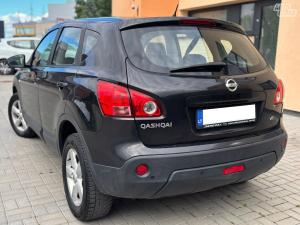 Melns Nissan Qashqai 2007 Kauņa, ar dzinēja tilpumu 1.50 L un nobraukumu 190 tūkst. km par 2500 €, foto 10 vietnē AUTOMOTO.COM.LV