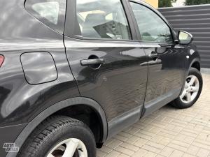 Melns Nissan Qashqai 2007 Kauņa, ar dzinēja tilpumu 1.50 L un nobraukumu 190 tūkst. km par 2500 €, foto 13 vietnē AUTOMOTO.COM.LV