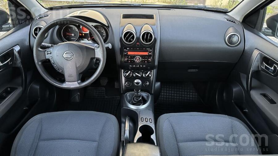Melns Nissan Qashqai 2007 Rēzekne, ar dzinēja tilpumu 1.50 L un nobraukumu 338 tūkst. km par 2750 €, foto 10 vietnē AUTOMOTO.COM.LV