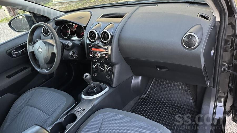 Melns Nissan Qashqai 2007 Rēzekne, ar dzinēja tilpumu 1.50 L un nobraukumu 338 tūkst. km par 2750 €, foto 11 vietnē AUTOMOTO.COM.LV