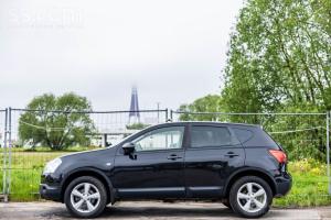 Черный Ниссан Кашкай 2007 в Рига, объемом двигателя 2.00 л и пробегом 342 тыс. км за 4790 €, фото 5 на AUTOMOTO.COM.LV