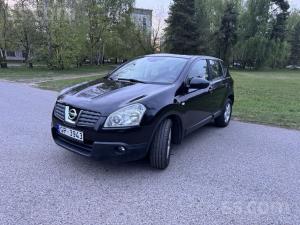 Melns Nissan Qashqai 2007 Rīga, ar dzinēja tilpumu 2.00 L un nobraukumu 287 tūkst. km par 3990 €, foto  vietnē AUTOMOTO.COM.LV