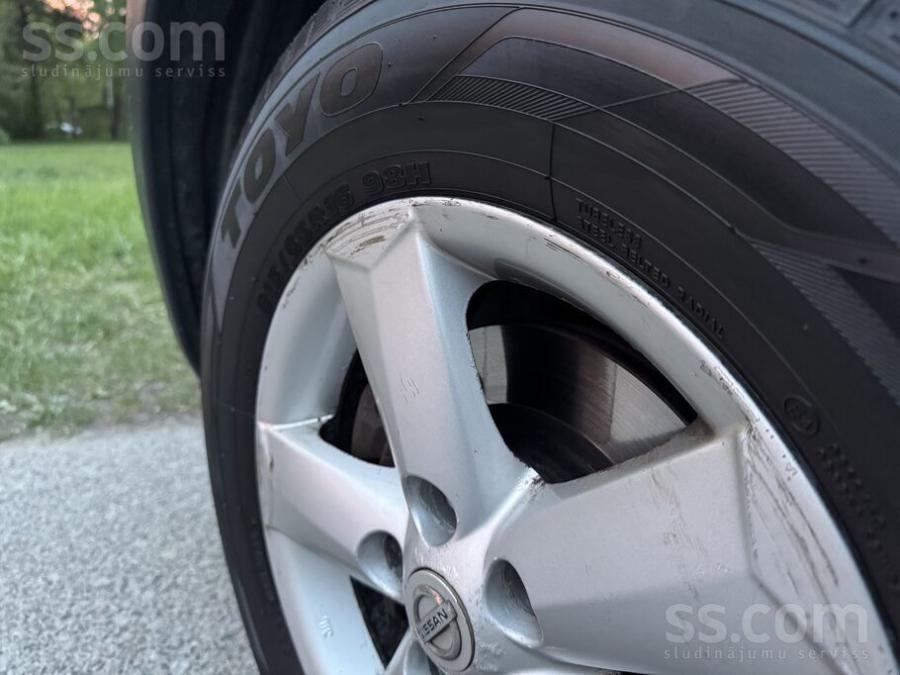Melns Nissan Qashqai 2007 Rīga, ar dzinēja tilpumu 2.00 L un nobraukumu 287 tūkst. km par 3990 €, foto 14 vietnē AUTOMOTO.COM.LV