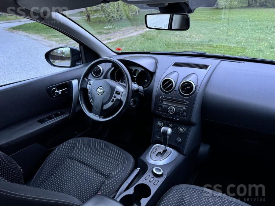 Melns Nissan Qashqai 2007 Rīga, ar dzinēja tilpumu 2.00 L un nobraukumu 287 tūkst. km par 3990 €, foto 15 vietnē AUTOMOTO.COM.LV