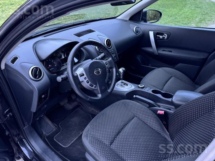 Melns Nissan Qashqai 2007 Rīga, ar dzinēja tilpumu 2.00 L un nobraukumu 287 tūkst. km par 3990 €, foto 18 vietnē AUTOMOTO.COM.LV
