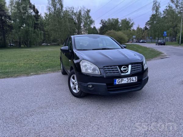 Melns Nissan Qashqai 2007 Rīga, ar dzinēja tilpumu 2.00 L un nobraukumu 287 tūkst. km par 3780 €, foto 2 vietnē AUTOMOTO.COM.LV