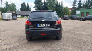 Melns Nissan Qashqai 2007 Utena, ar dzinēja tilpumu 2.00 L un nobraukumu 327 tūkst. km par 3450 €, foto 9 vietnē AUTOMOTO.COM.LV