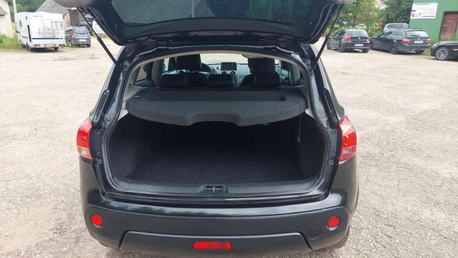 Melns Nissan Qashqai 2007 Utena, ar dzinēja tilpumu 2.00 L un nobraukumu 327 tūkst. km par 3450 €, foto 10 vietnē AUTOMOTO.COM.LV