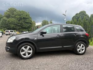 Melns Nissan Qashqai 2007 Rīga, ar dzinēja tilpumu 2.00 L un nobraukumu 0 tūkst. km par 3500 €, foto 3 vietnē AUTOMOTO.COM.LV