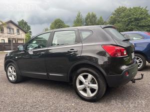 Melns Nissan Qashqai 2007 Rīga, ar dzinēja tilpumu 2.00 L un nobraukumu 0 tūkst. km par 3500 €, foto 6 vietnē AUTOMOTO.COM.LV