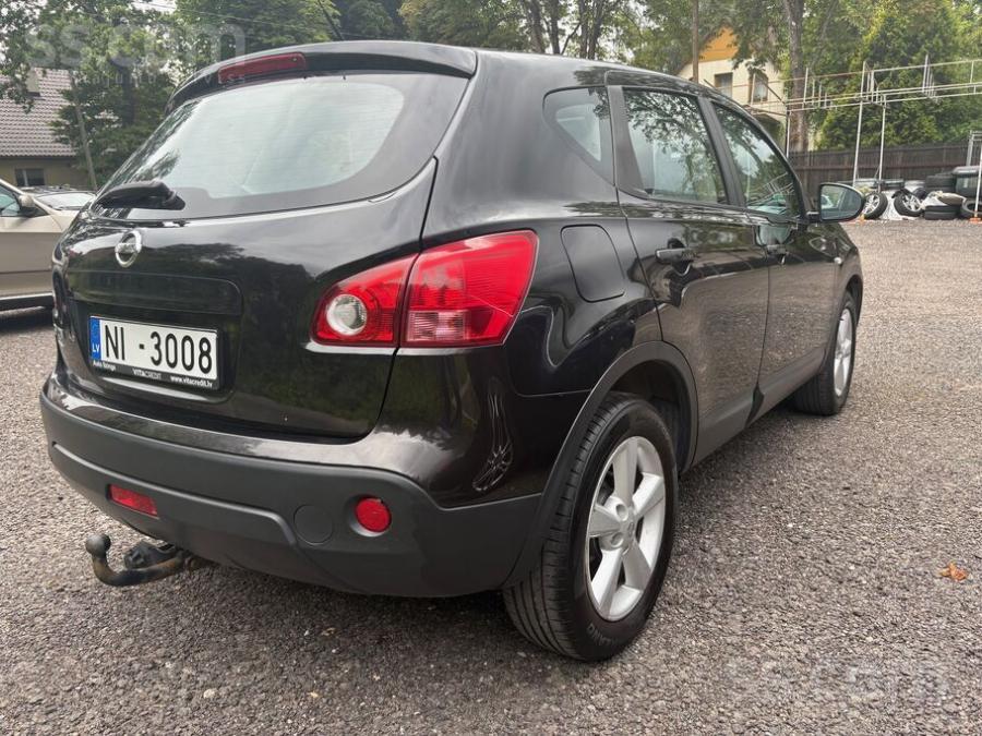 Melns Nissan Qashqai 2007 Rīga, ar dzinēja tilpumu 2.00 L un nobraukumu 0 tūkst. km par 3500 €, foto 7 vietnē AUTOMOTO.COM.LV