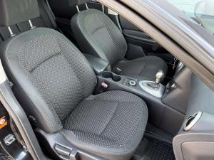 Black Nissan Qashqai 2007 in Vilnius, with an engine capacity of 2.00 L and mileage of 421 thousand km for 1950 €, photo 19 on AUTOMOTO.COM.LV
