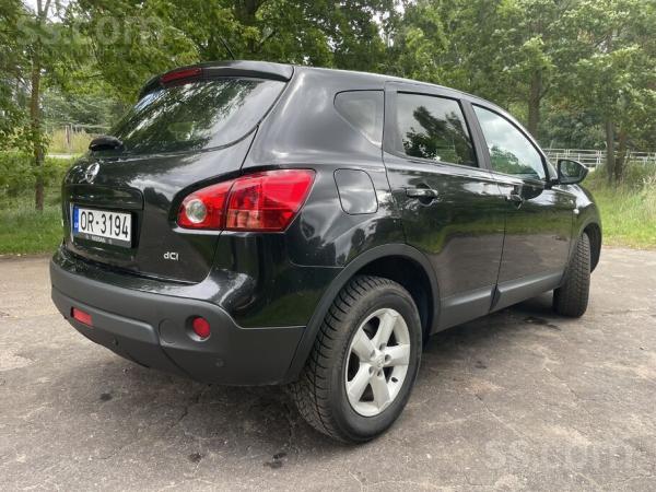 Черный Ниссан Кашкай 2007 в Рига, объемом двигателя 1.50 л и пробегом 280 тыс. км за 4100 €, фото 2 на AUTOMOTO.COM.LV