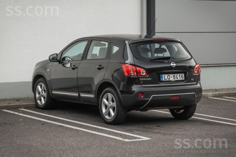 Melns Nissan Qashqai 2007 Rīga, ar dzinēja tilpumu 2.00 L un nobraukumu 239 tūkst. km par 3490 €, foto 8 vietnē AUTOMOTO.COM.LV