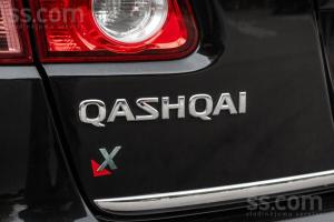 Melns Nissan Qashqai 2007 Rīga, ar dzinēja tilpumu 2.00 L un nobraukumu 239 tūkst. km par 3490 €, foto 9 vietnē AUTOMOTO.COM.LV