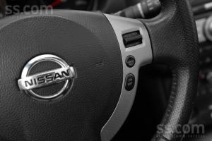 Melns Nissan Qashqai 2007 Rīga, ar dzinēja tilpumu 2.00 L un nobraukumu 239 tūkst. km par 3490 €, foto 23 vietnē AUTOMOTO.COM.LV