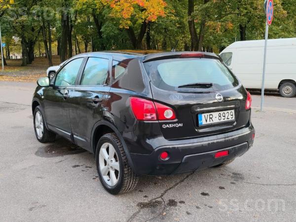 Melns Nissan Qashqai 2007 Rīga, ar dzinēja tilpumu 2.00 L un nobraukumu 0 tūkst. km par 3500 €, foto 7 vietnē AUTOMOTO.COM.LV