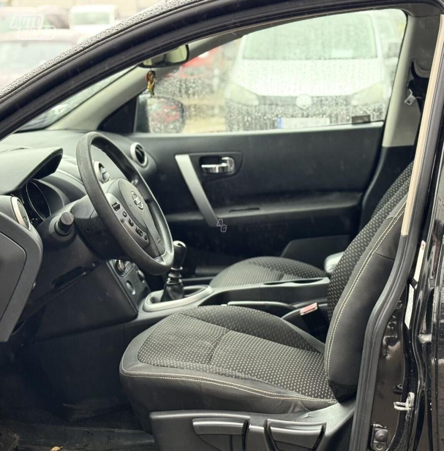 Melns Nissan Qashqai 2007 Radviliškis, ar dzinēja tilpumu 2.00 L un nobraukumu 361 tūkst. km par 3150 €, foto 19 vietnē AUTOMOTO.COM.LV