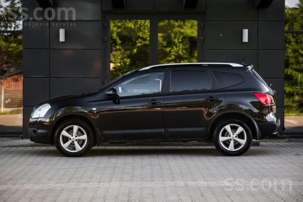 Melns Nissan Qashqai 2008 Jelgava, ar dzinēja tilpumu 2.00 L un nobraukumu 284 tūkst. km par 4000 €, foto 8 vietnē AUTOMOTO.COM.LV