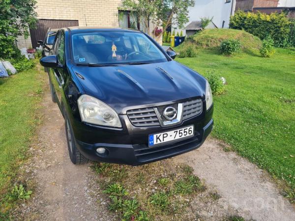 Melns Nissan Qashqai 2008 Jelgava, ar dzinēja tilpumu 1.50 L un nobraukumu 257 tūkst. km par 2700 €, foto 3 vietnē AUTOMOTO.COM.LV