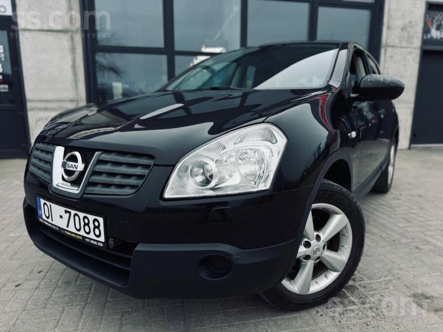 Melns Nissan Qashqai 2008 Cēsis, ar dzinēja tilpumu 2.00 L un nobraukumu 0 tūkst. km par 5500 €, foto 3 vietnē AUTOMOTO.COM.LV